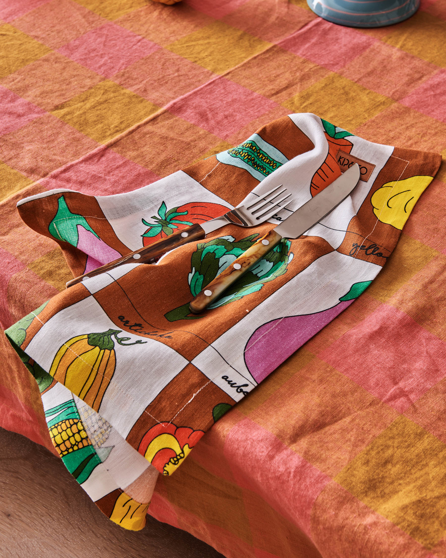 Table Linen - French Flax table linen including table clothes and ...