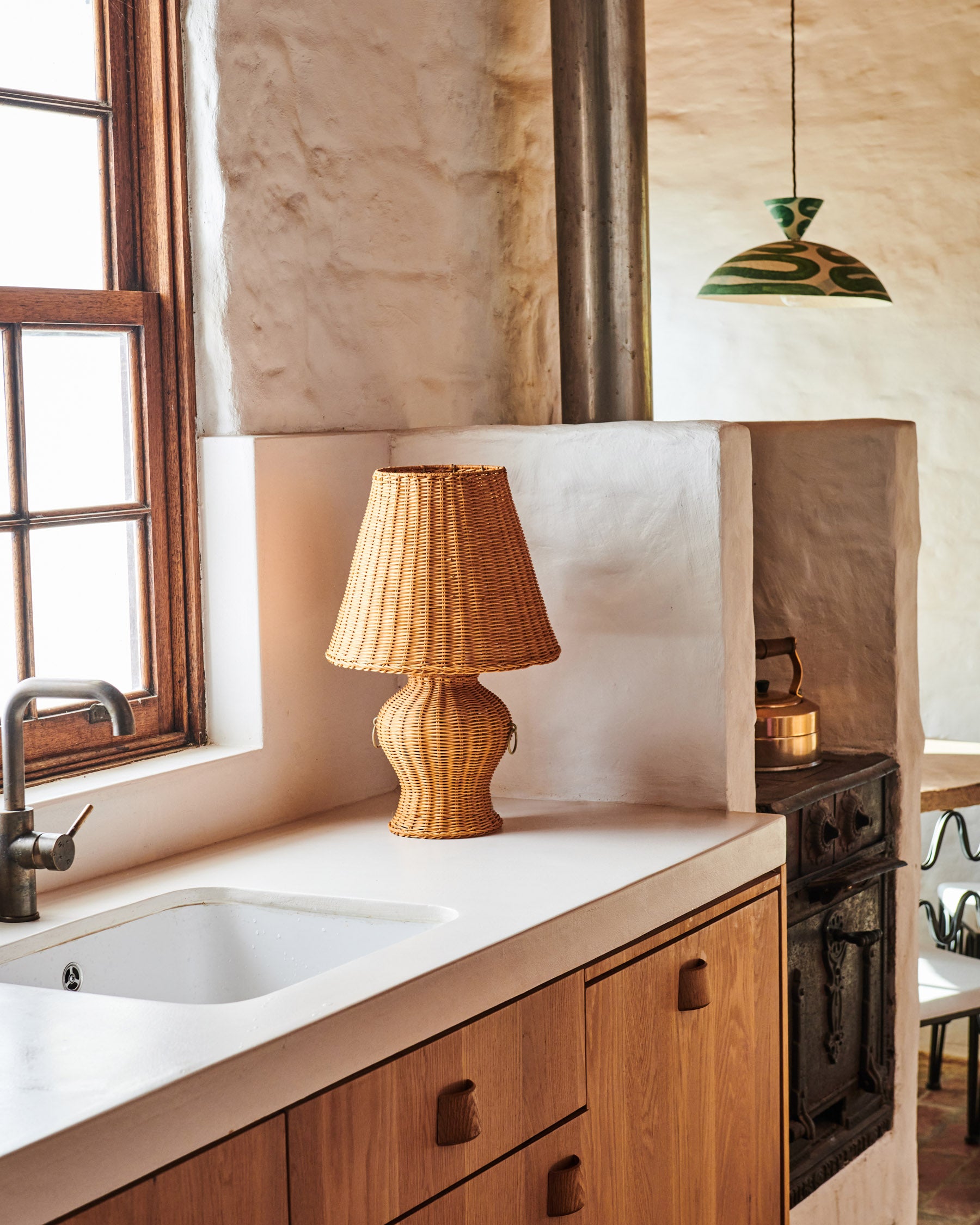 Le Parisian Rattan Lamp – Kip&Co