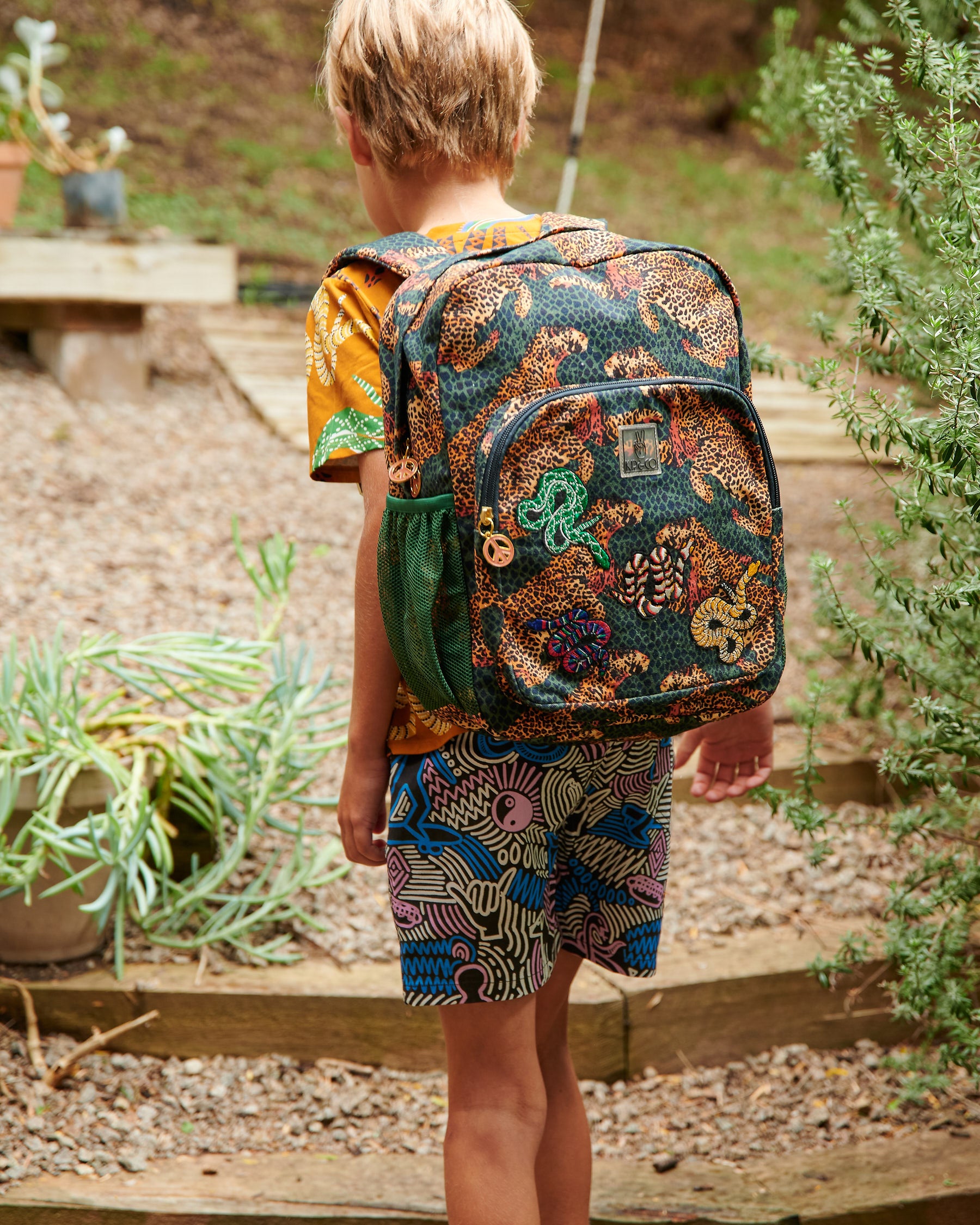 Shop Colourful Kids Backpacks – Kip&Co